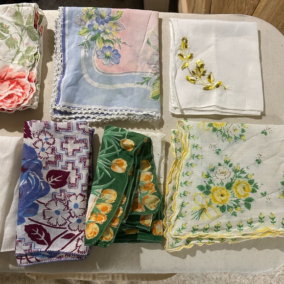 Hankercheifs Hanky’s | Accessories | 2 Vintage Colorful Floral ...